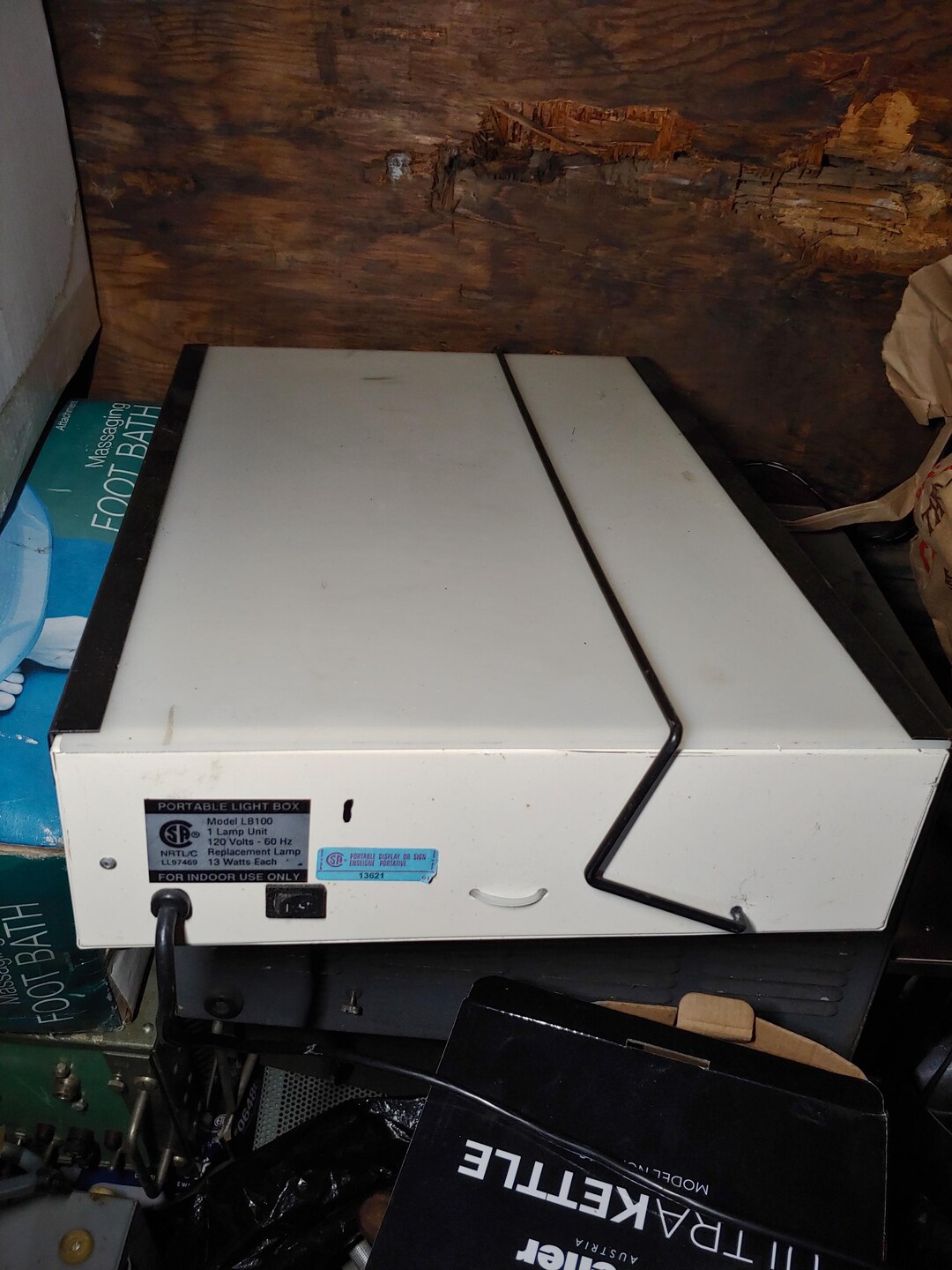 Portable Luminaire Light Lamp Model LB-100. Light Box Stand Artist ...