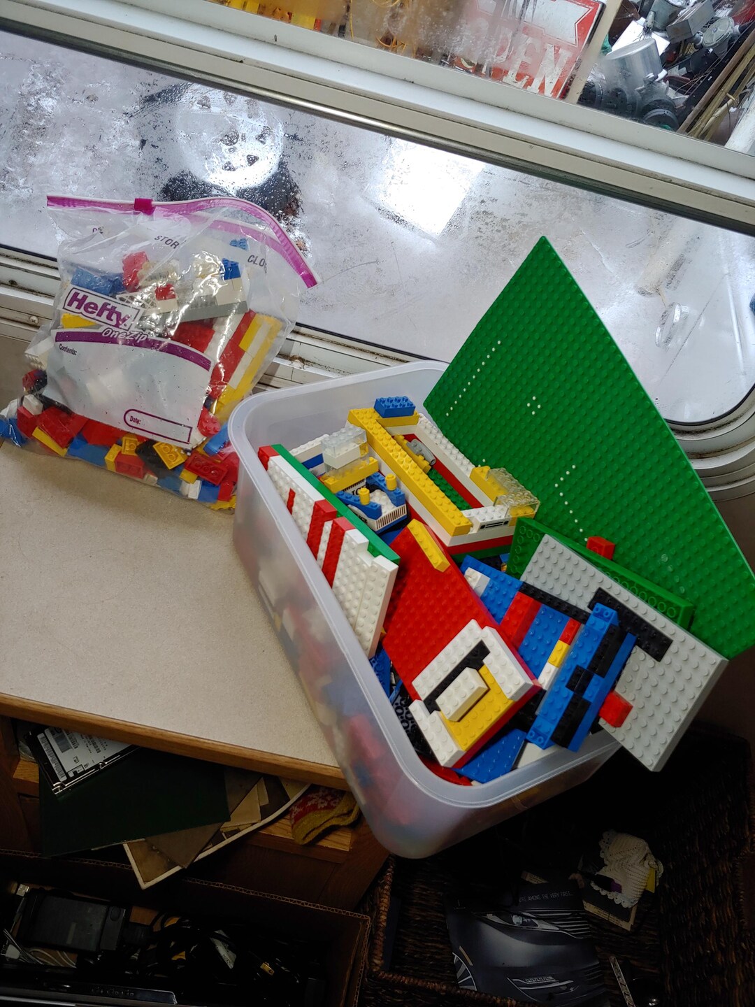 Vintage Original 1970s Legos Large Box Full Multiple Sets With Figures ...