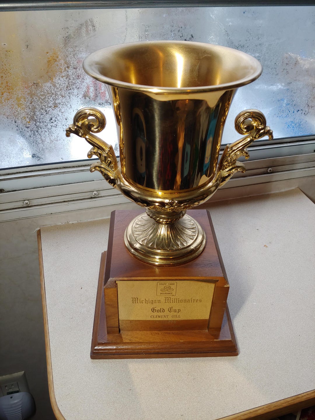 Vintage Trophy Gold Millionaires Club State Farm 17 Large Free Shipping ...