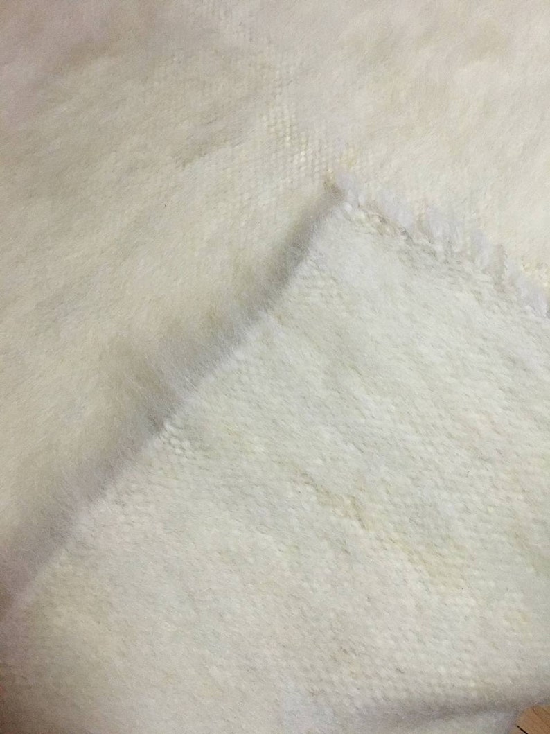 Handmade Wool Blanket Lizhnyk, White Queen Size Sheep Wool Bedcover ...