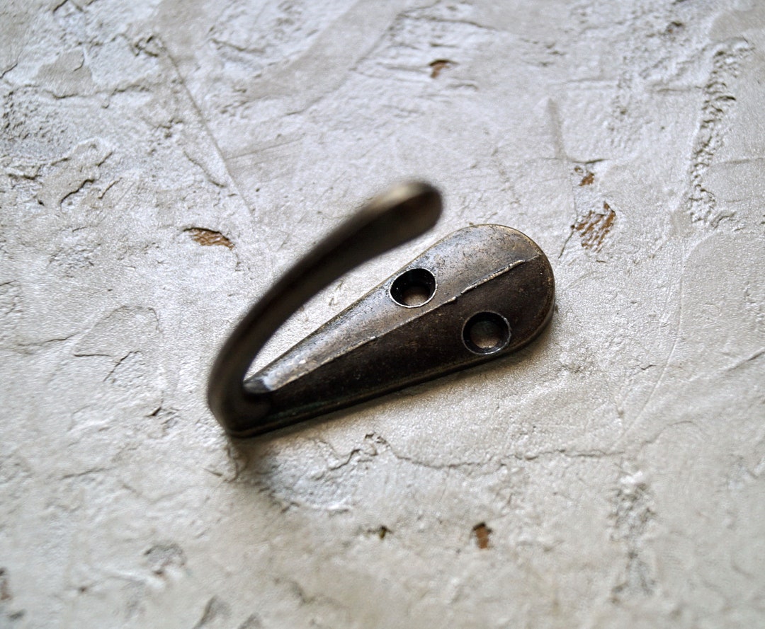 1.4" Small Key Hook - Decorative Hook - Dark Bronze Key Hanger - Etsy