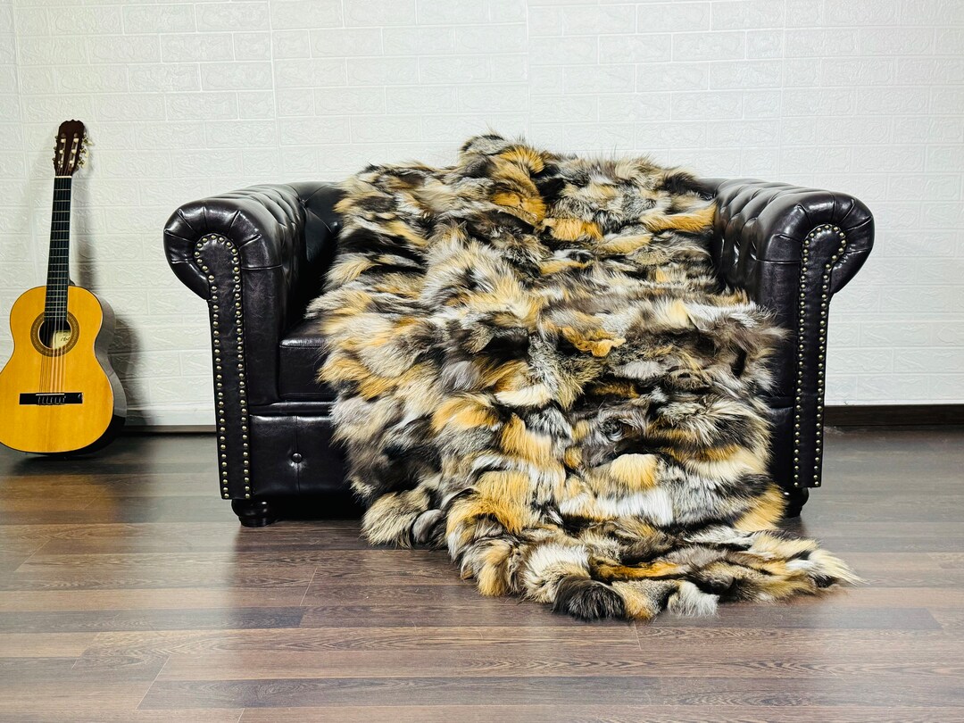 EXCLUSIVE Real FOX FUR Throw • Large Fur Area Rug • Fox Fur Rug ...