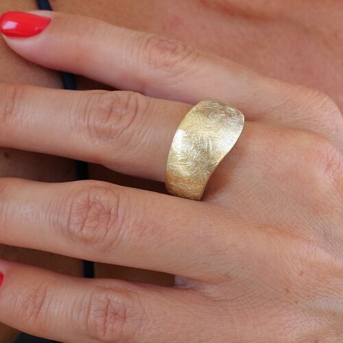 Chunky Gold Diamond Ring Wide Gold Band Ring for Women - Etsy