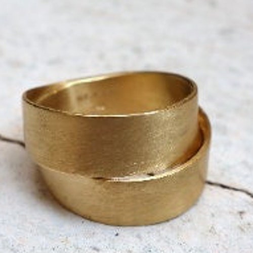Chunky Gold Diamond Ring Wide Gold Band Ring for Women - Etsy