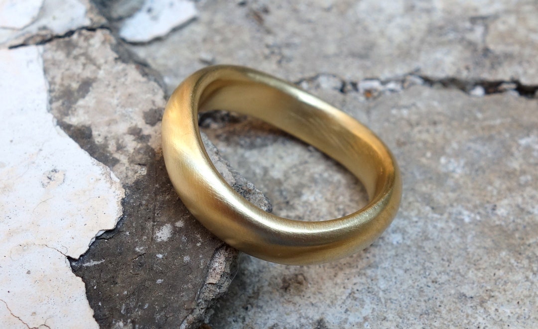 Curved Wedding Ring, Solid Gold Wedding Ring, Gold Man's Ring, Unique ...