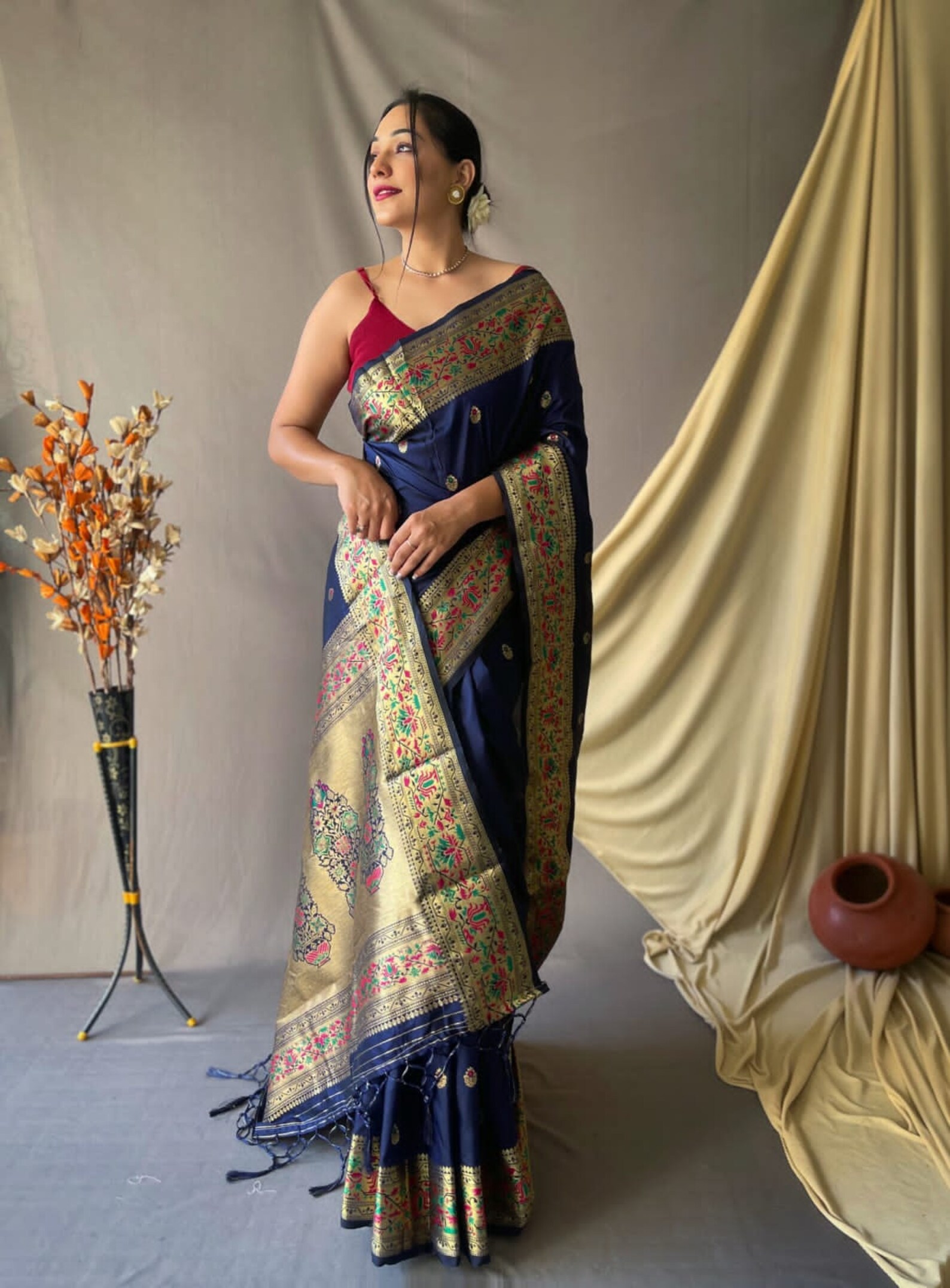 Pathani Soft Silk Saree With Pathani Rich Pallu and Tassels - Etsy