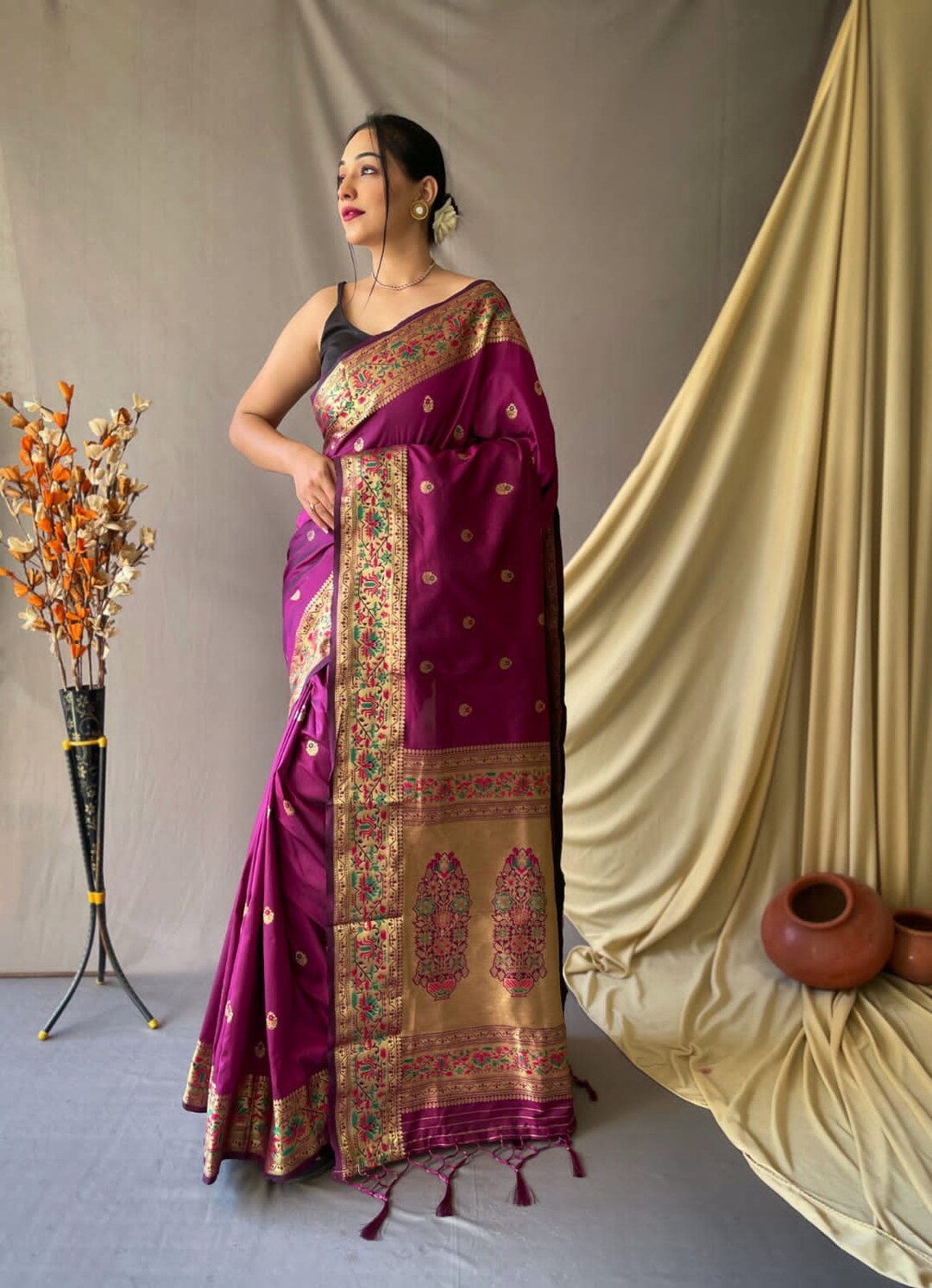 Pathani Soft Silk Saree With Pathani Rich Pallu and Tassels Running ...