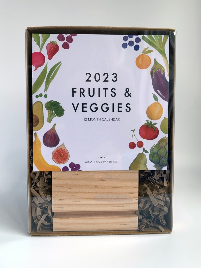 2023 Desk Calendar Fruits & Veggies - Etsy