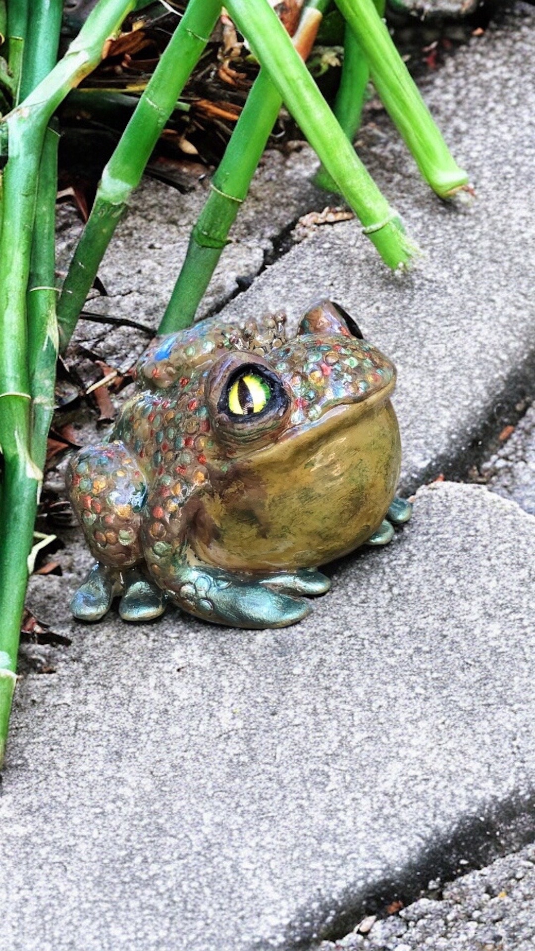 Grumbo the Frog - Etsy