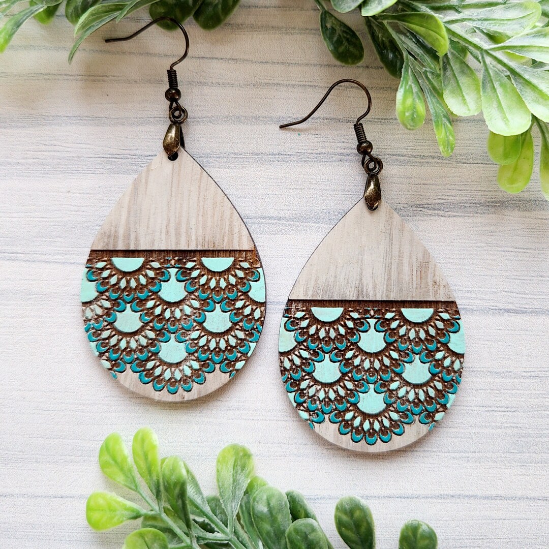 Scalloped Lacy Teardrop Laser Engraved Earrings DIGITAL FILE - Etsy