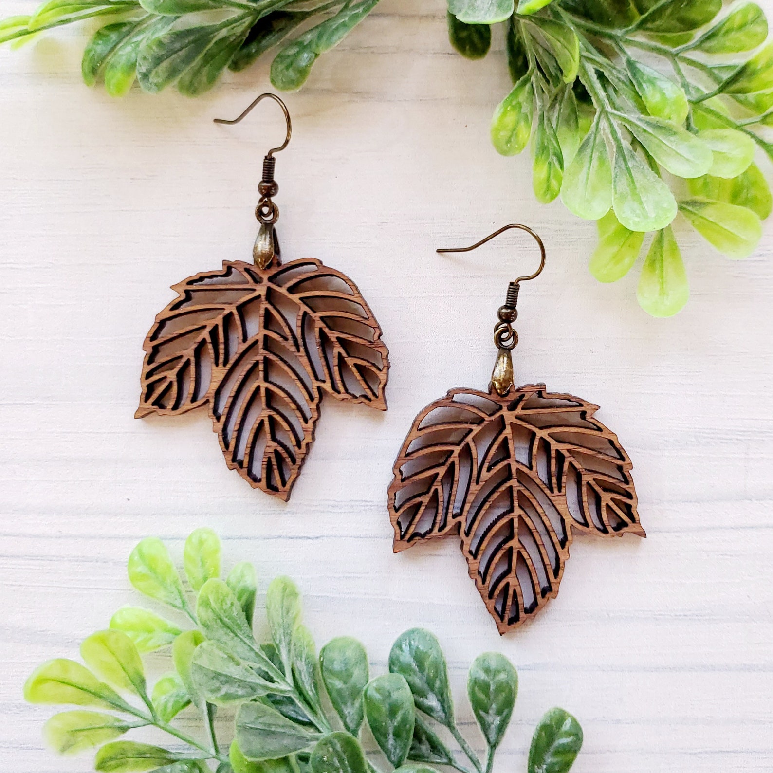 Maple Leaf Outline Laser Engraved Earrings DIGITAL FILE - Etsy