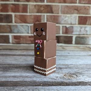Small Gingerbread Cookie Block - Etsy