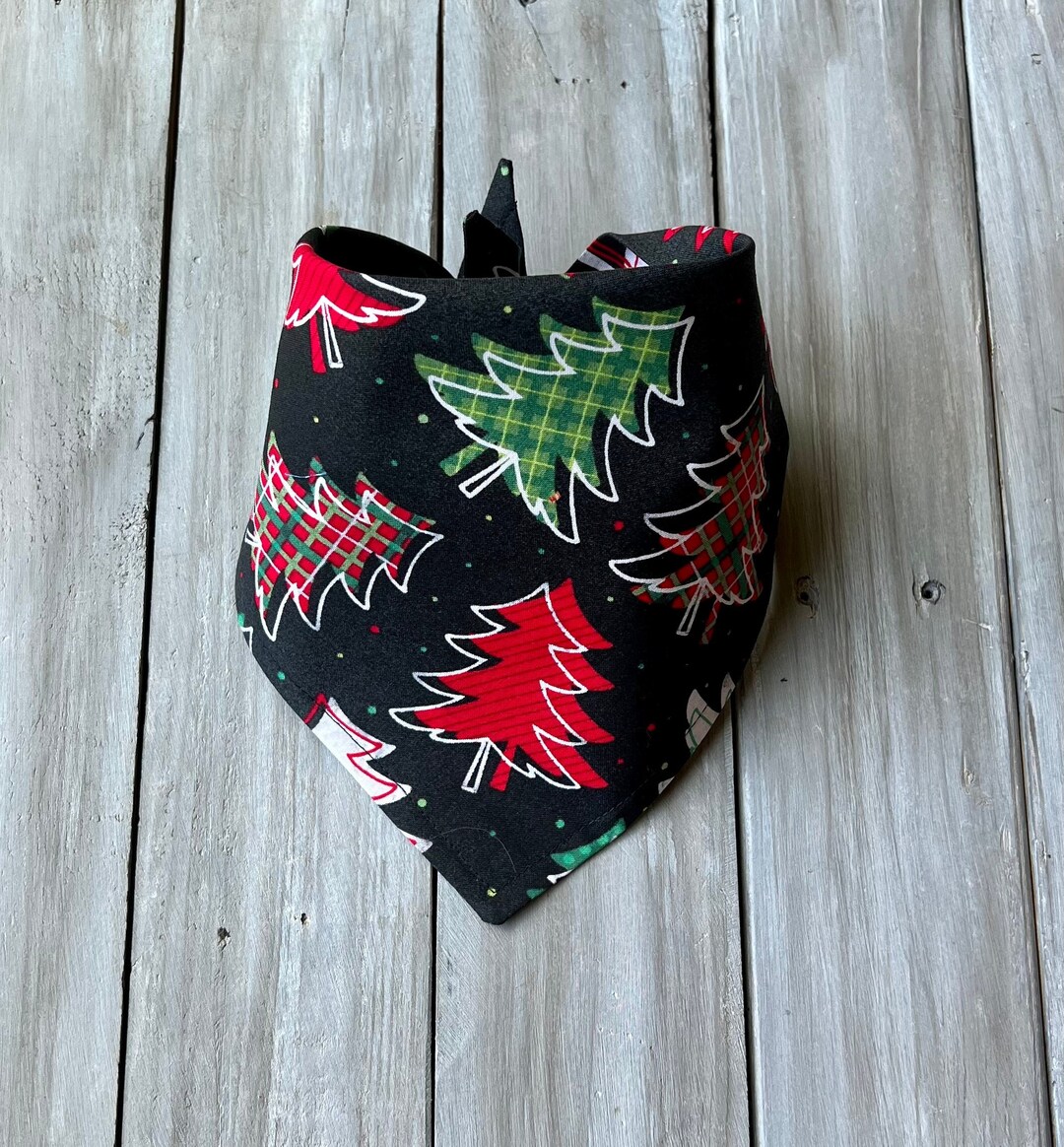 Snap on Sketched Christmas Trees Dog Bandana, Personalized Dog Bandana ...