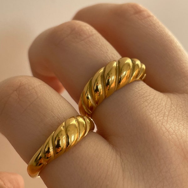 Big Gold Ring - Etsy