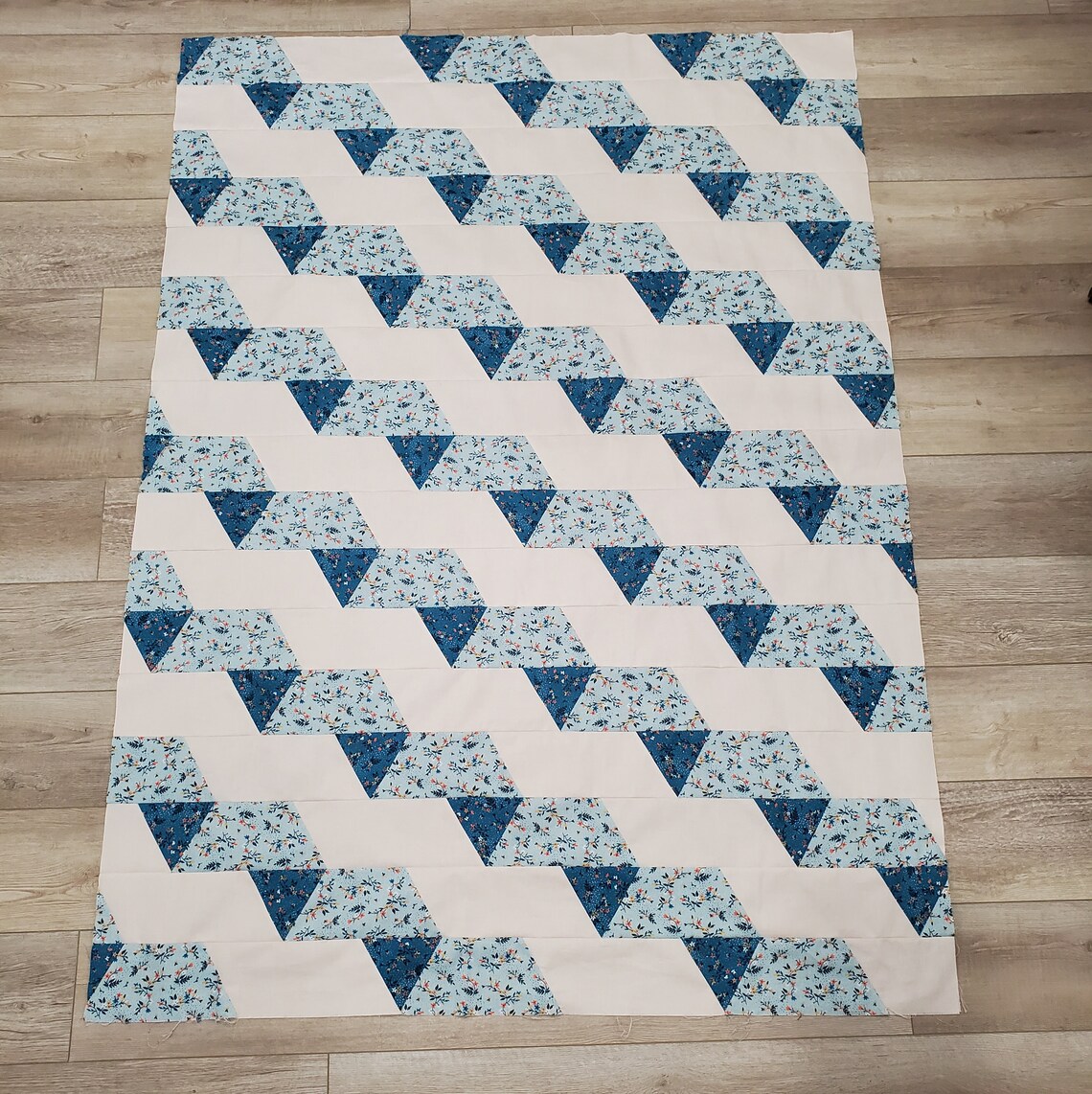 Falling Ribbon Quilt Pattern | Etsy