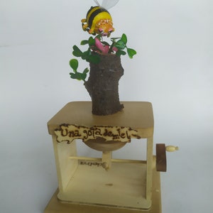 HONEY DROP BEE Automaton - Etsy