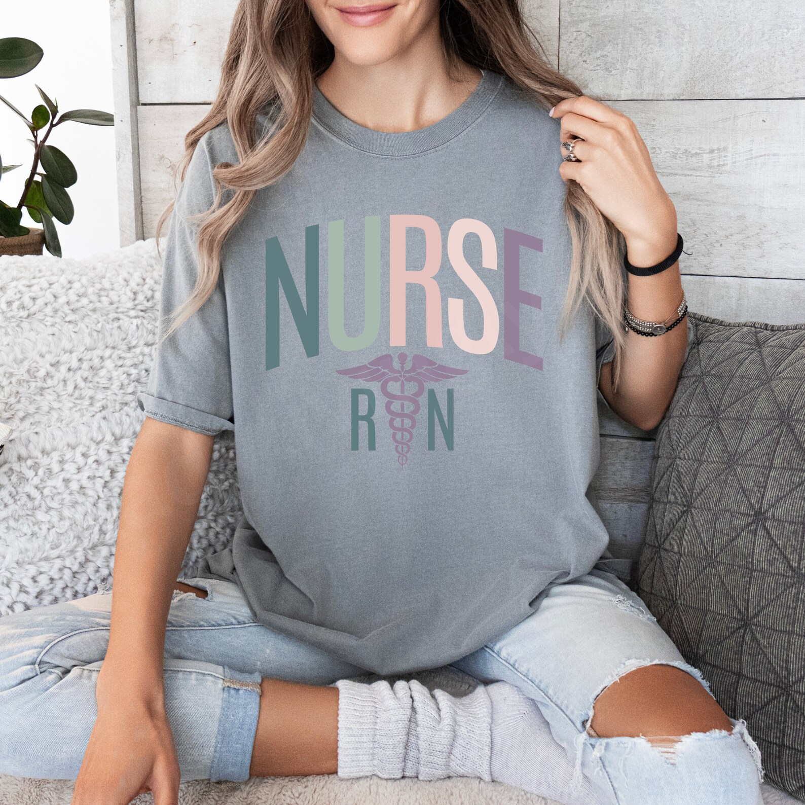 Registered Nurse Shirt Gift for Women RN Medical Caduceus Tee New Nurse ...