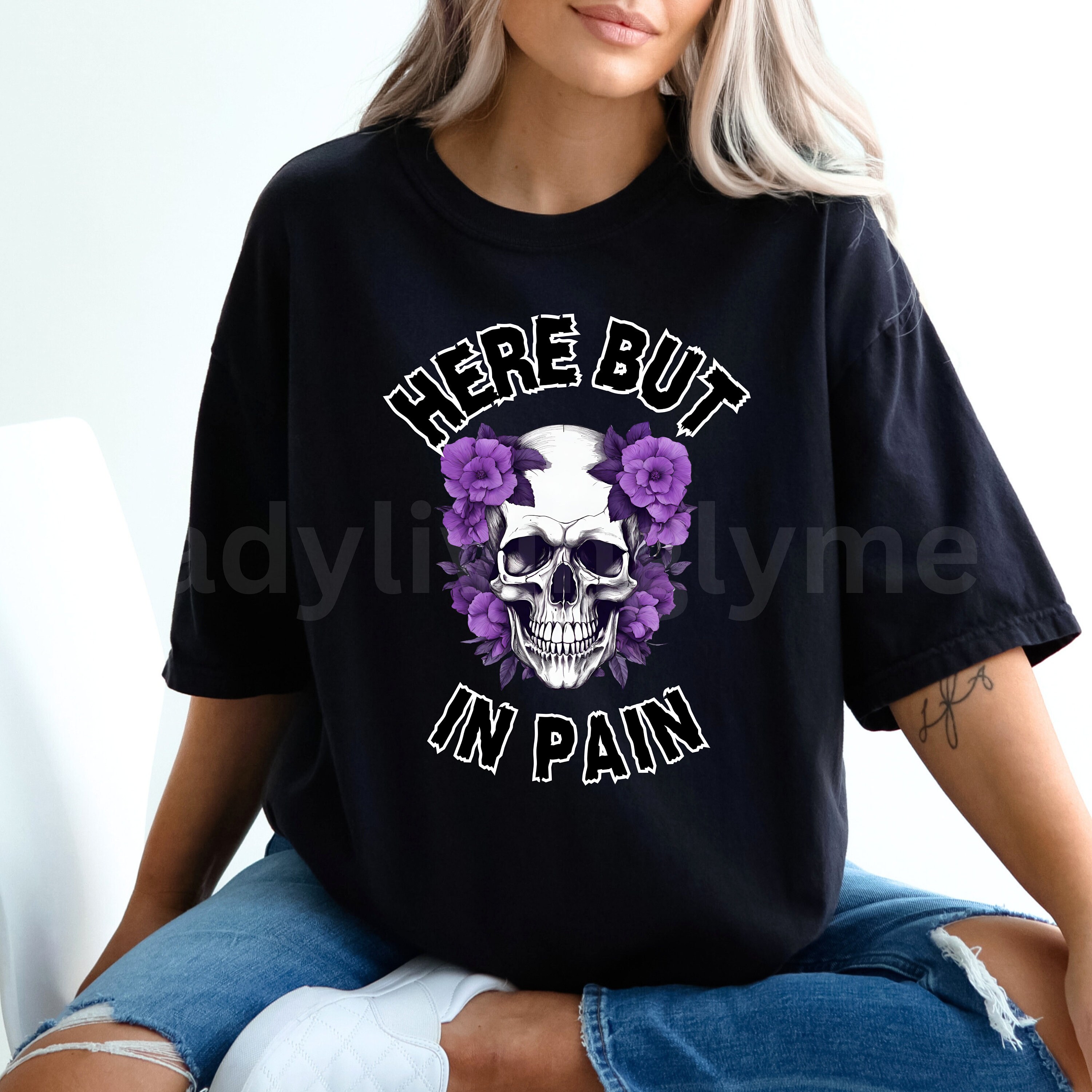 Chronic Pain Shirt Funny Here but in Pain Skull Fibromyalgia Gift ...