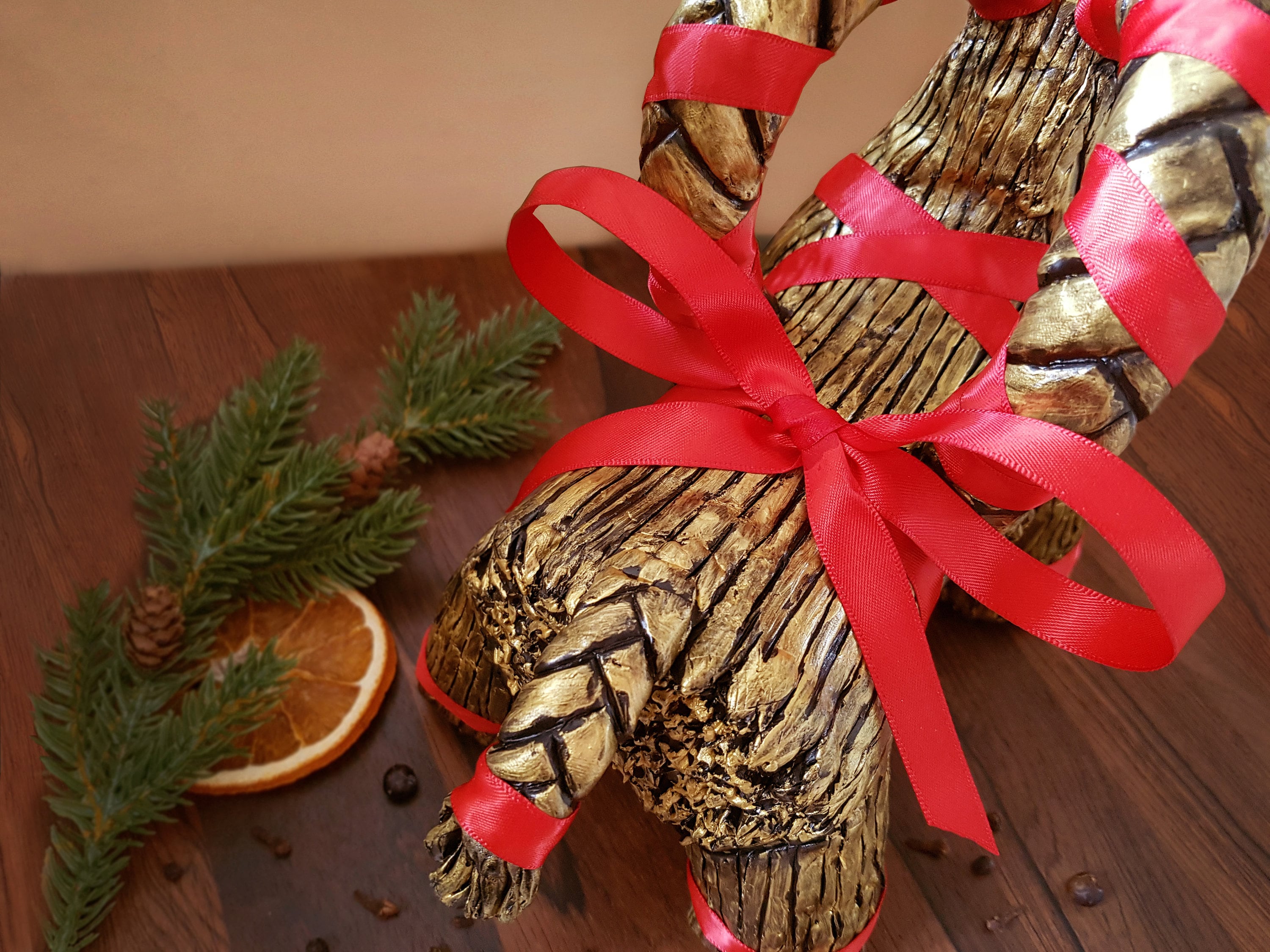 Extra Large Swedish Yule Goat (julbock) - Gold - Etsy Israel