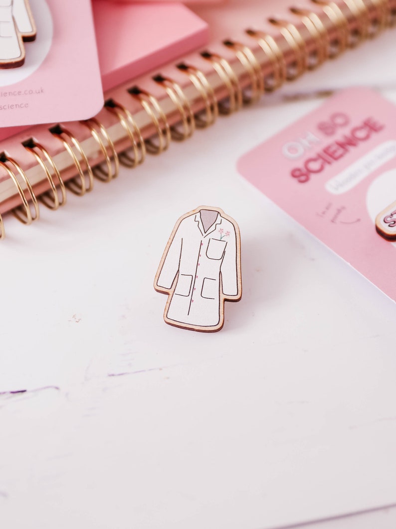 Lab Coat Wooden Pin Scientist Science Teacher Student Classroom Gift ...