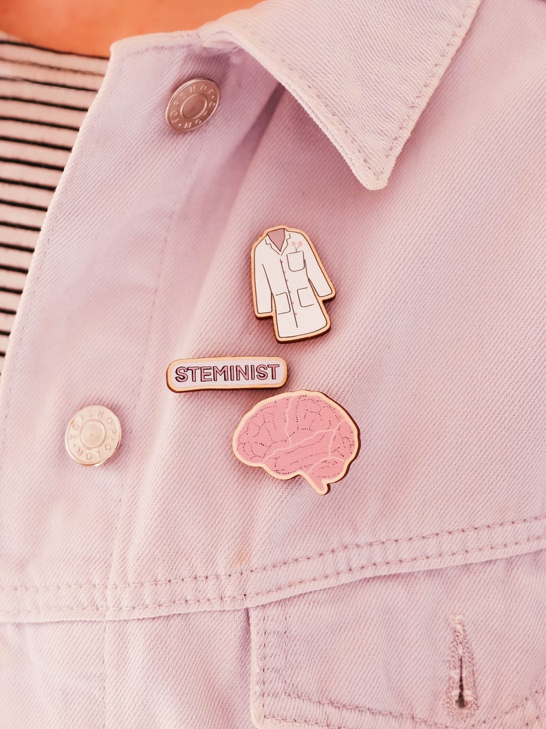 Lab Coat Wooden Pin Scientist Science Teacher Student Classroom Gift ...