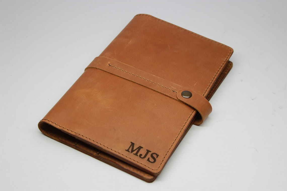 Personalized Family Walletleather Travel Wallet/monogramed - Etsy