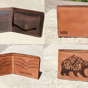 Men's Leather Bi-fold Wallet With Engraved "duck Hunting" Hobby Image ...