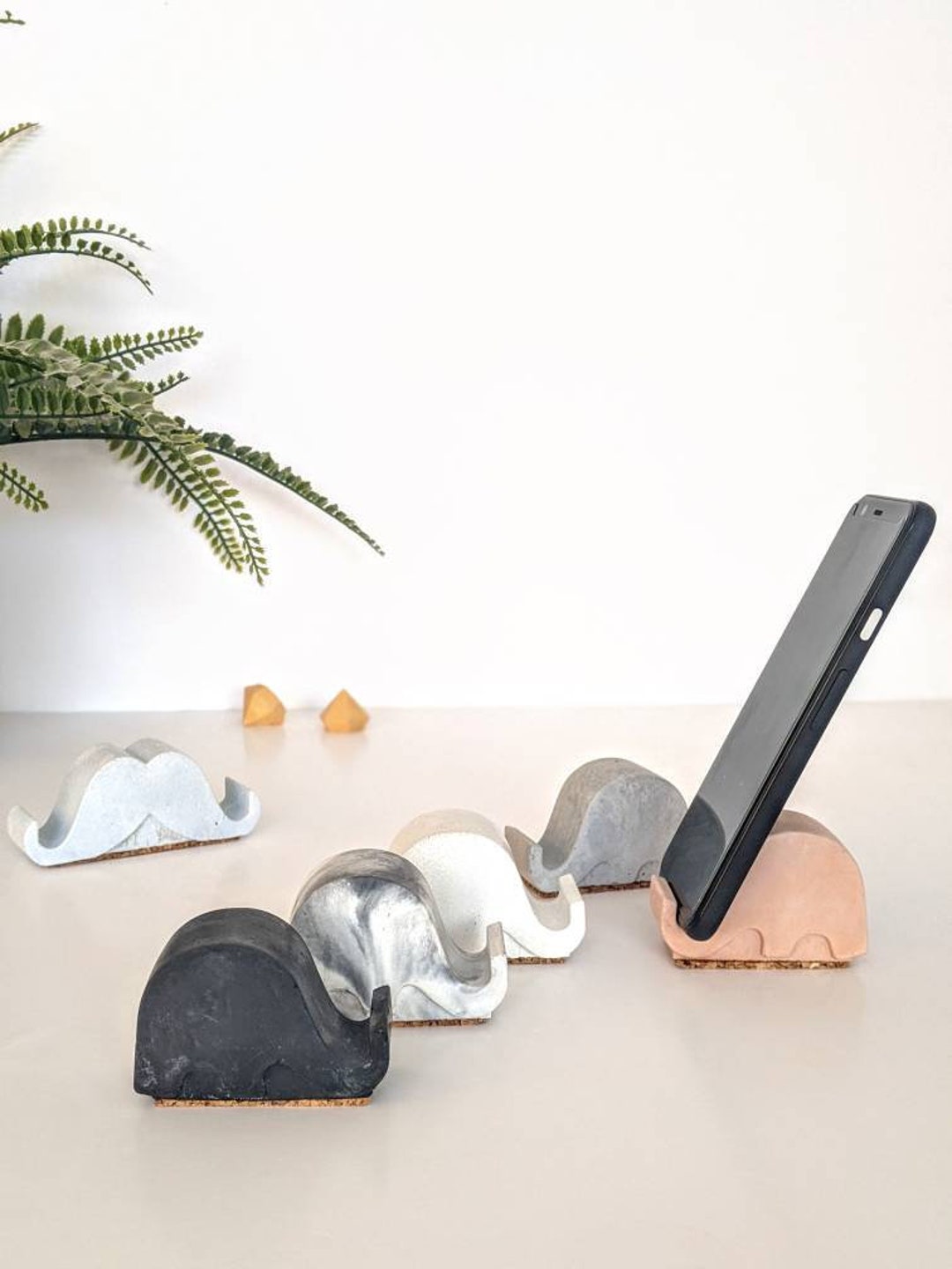 ELEPHONE Concrete Phone Holder | 35 Colours | Elephant Phone Stand ...