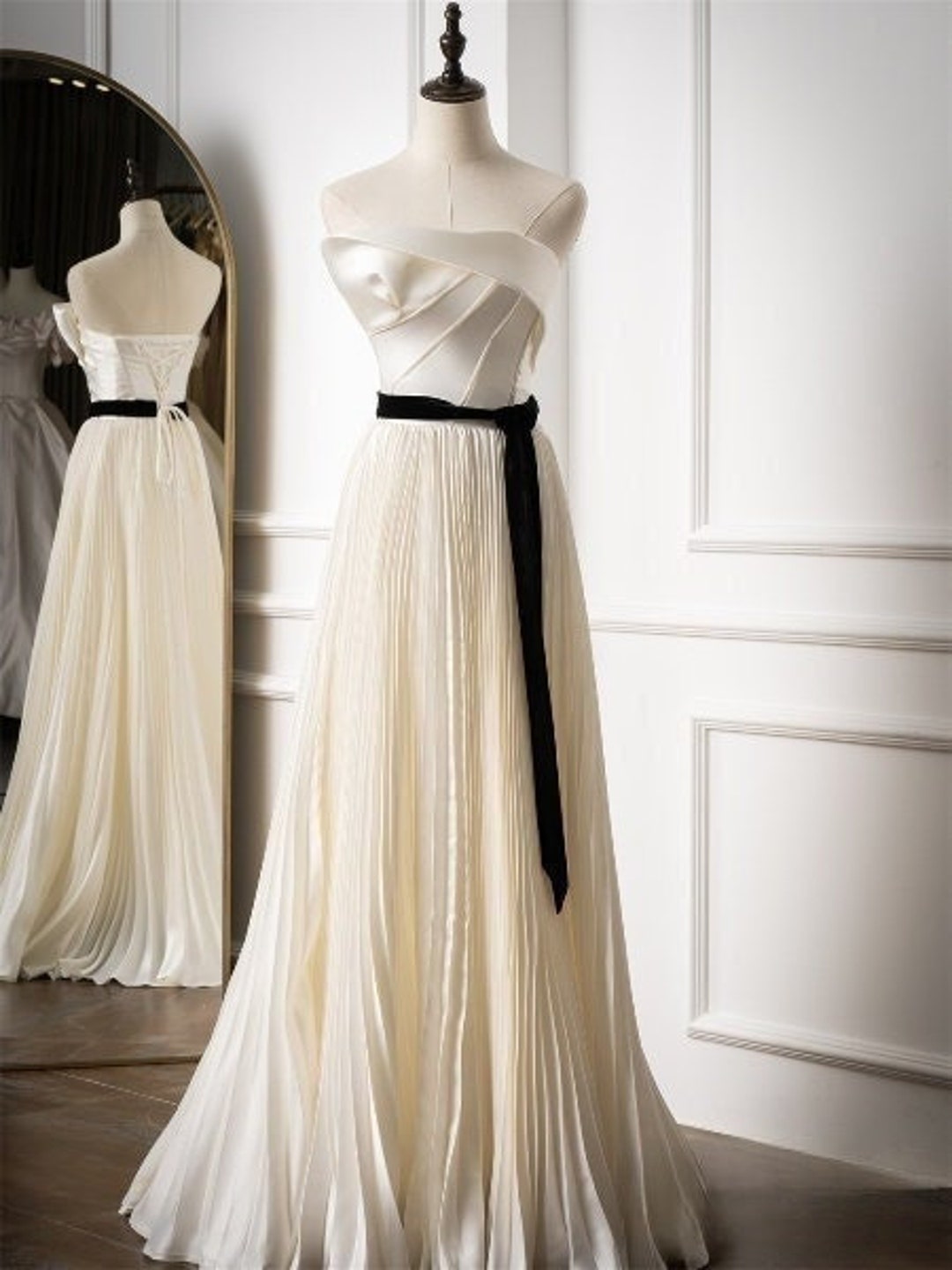 Pleated Wedding Dress, Strapless Simple Satin Wedding Gown, Designer ...
