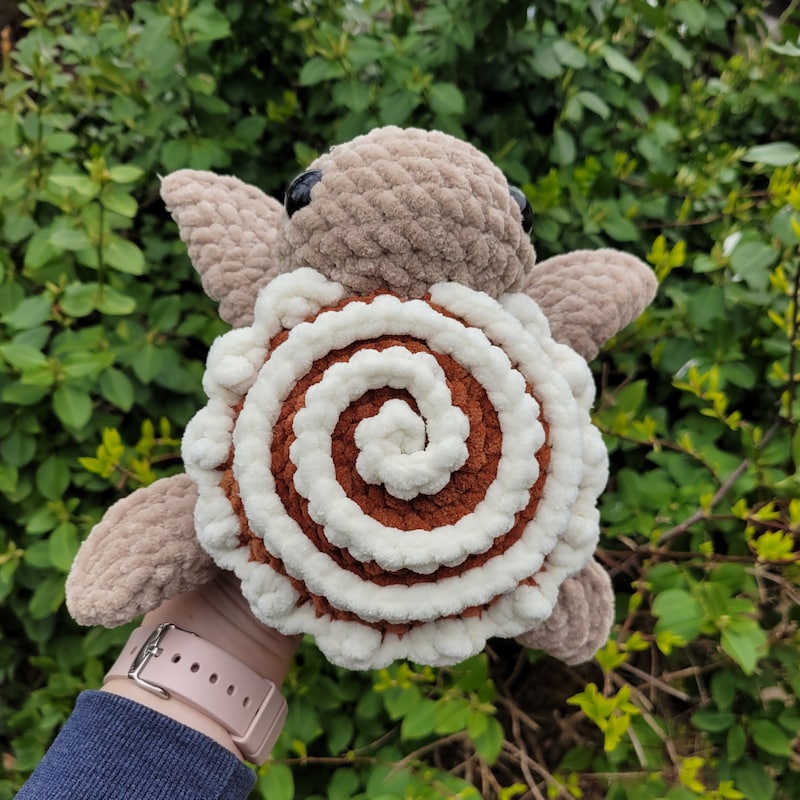 Cinnamon Roll Plushies - Etsy