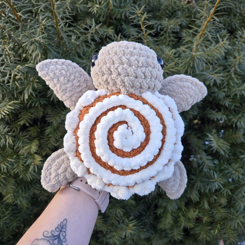 Cinnamon Roll Plushies - Etsy