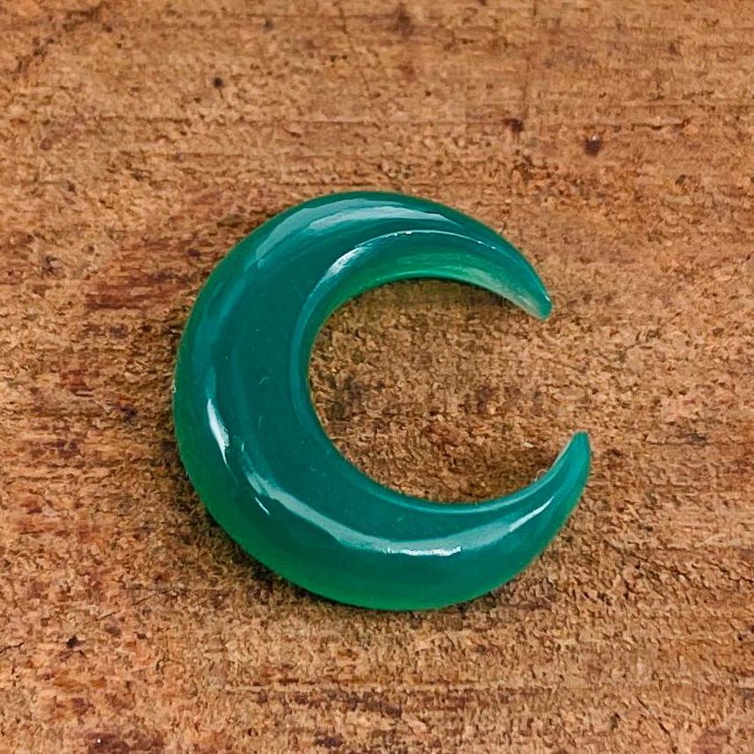 Natural Green Onyx Gemstone Septum Tusk, Tribal Septum, Septum Pincher ...