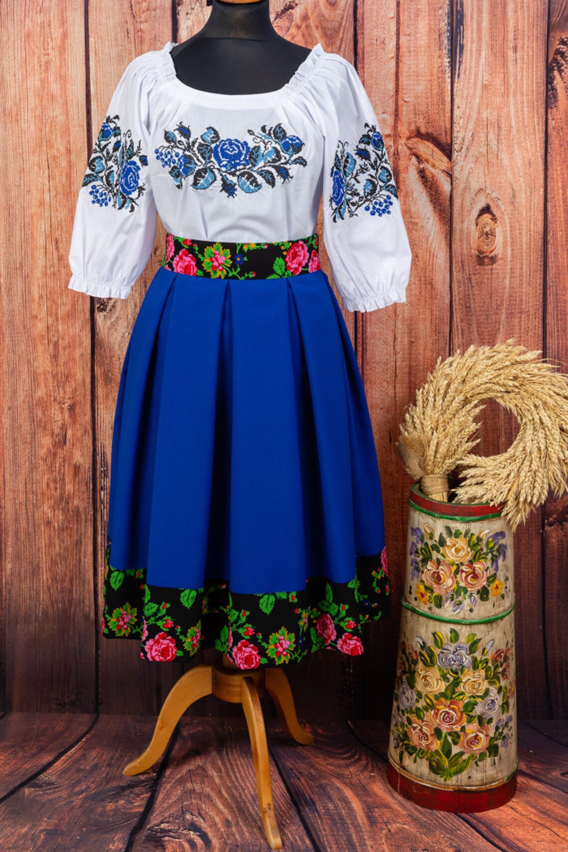 Polish folk costume skirt and blouse embroidery plus size | Etsy