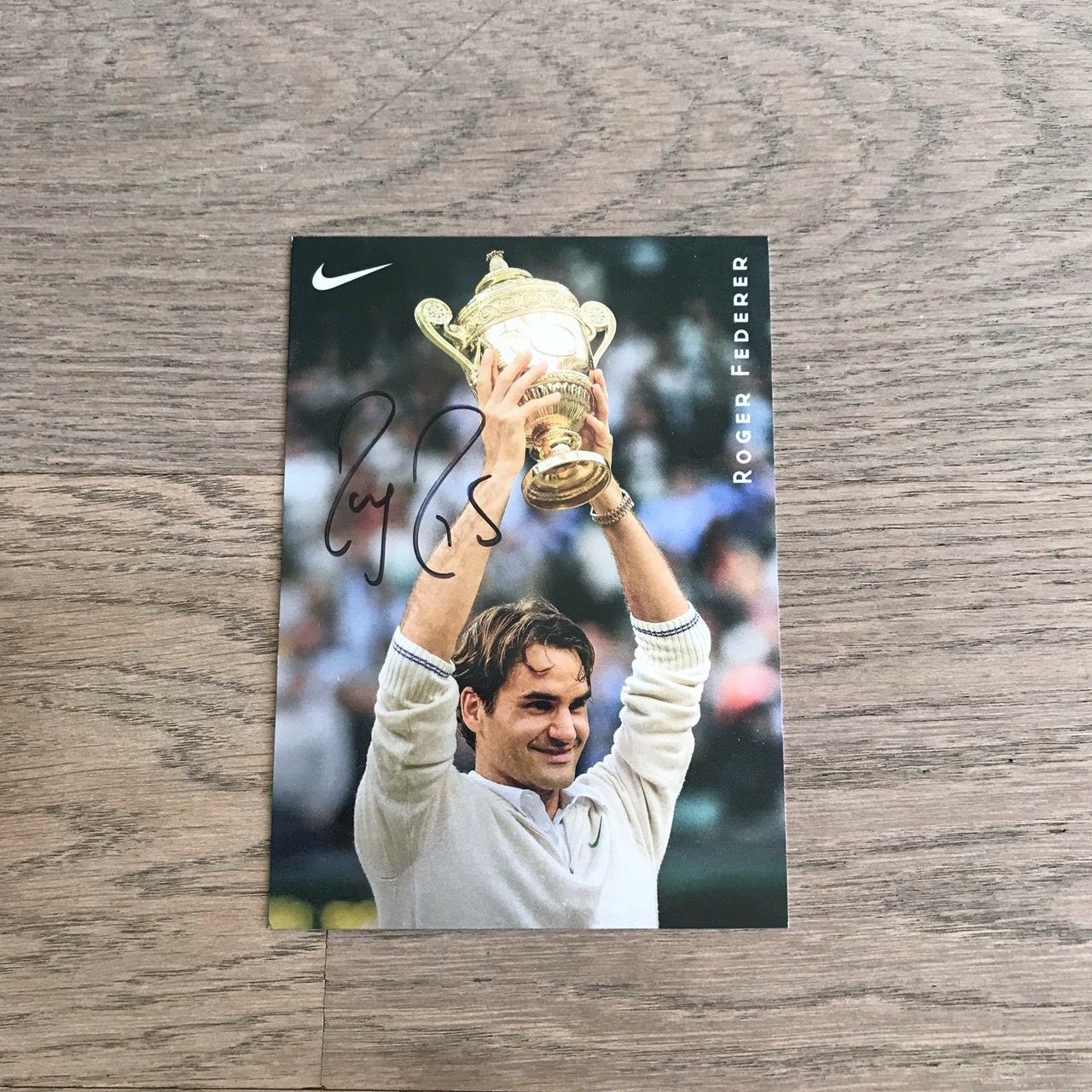 Roger Federer, Handsigned Nike Card Wimbledon Trophy Official ...