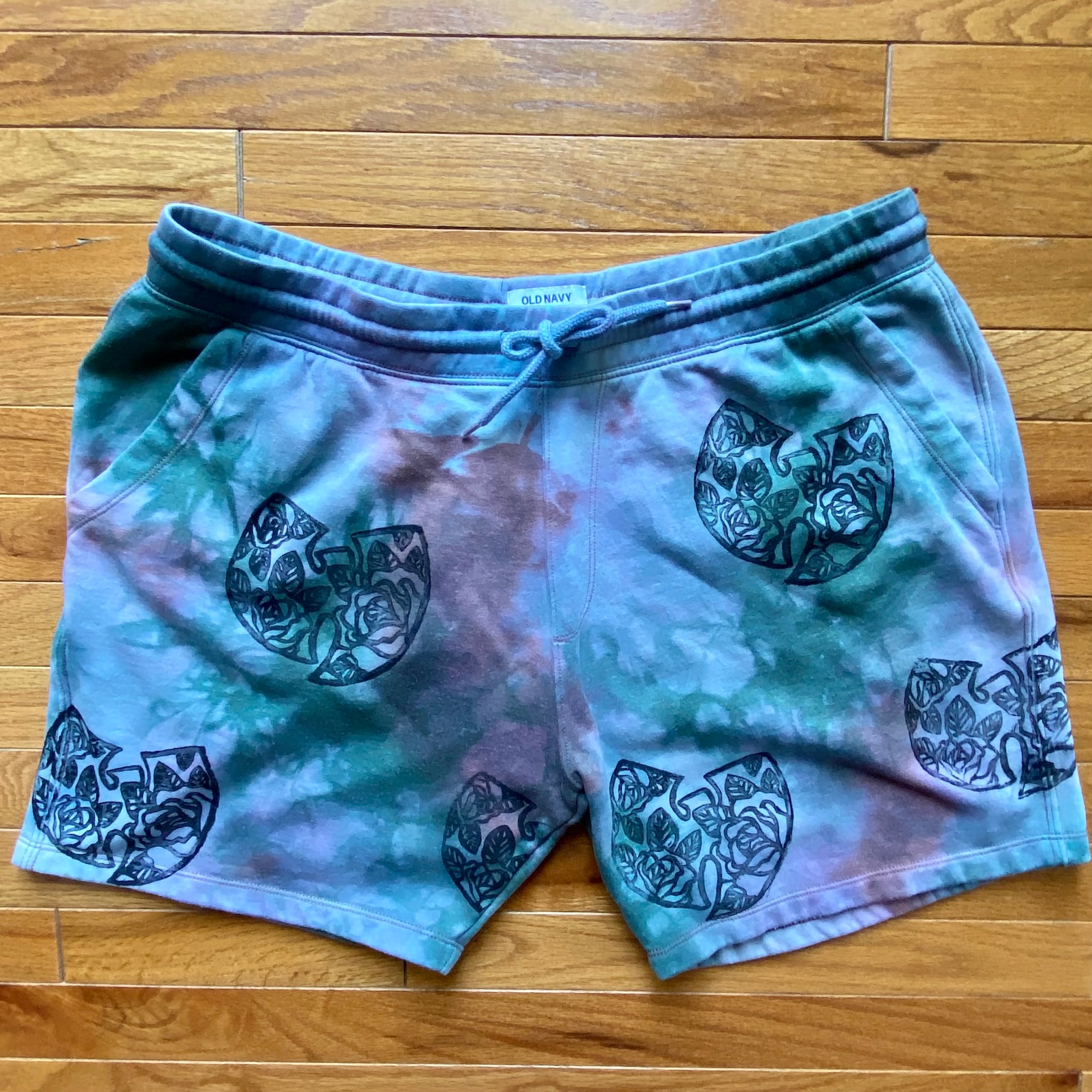 WU TANG Sweat Shorts size XL | Etsy