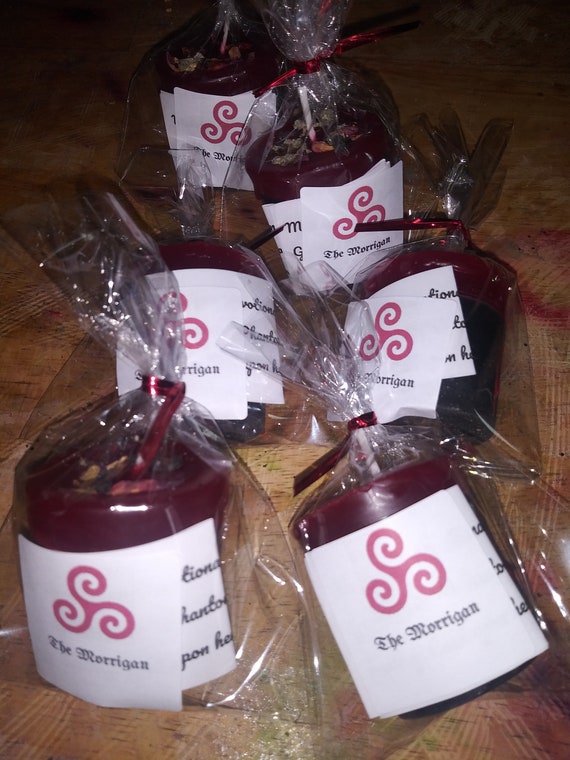 The Morrigan Devotional Offertory Candle | Etsy