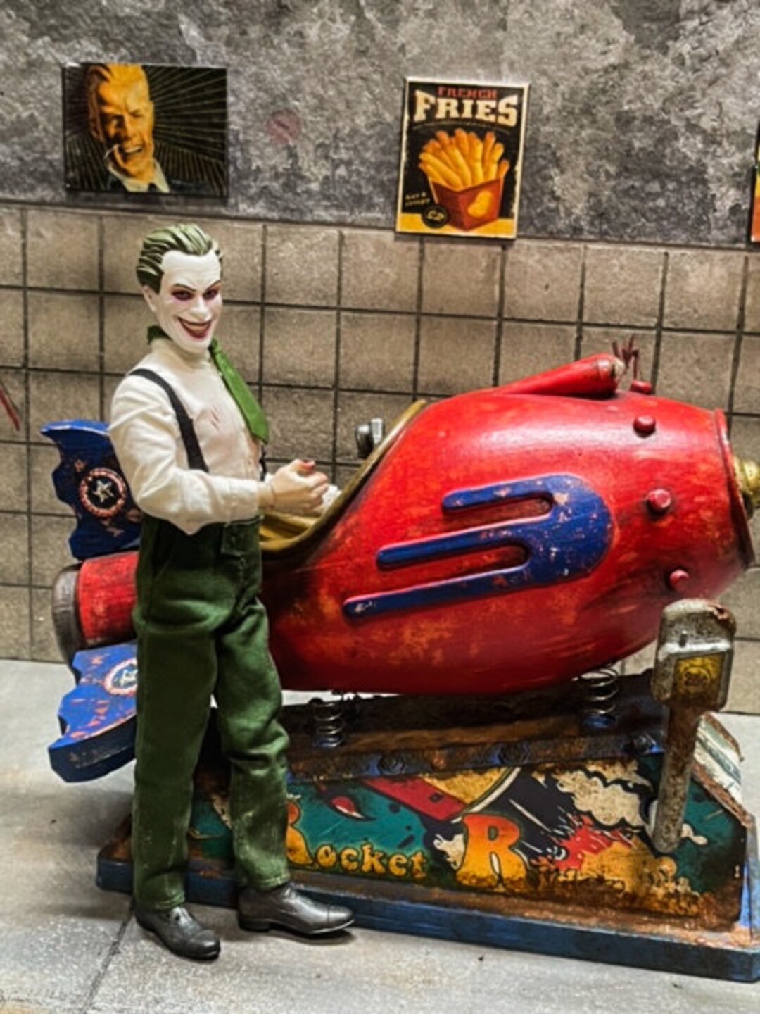 Miniature (1:12 Scale) Amusement Ride Carnival Ride Dollhouse Diorama ...