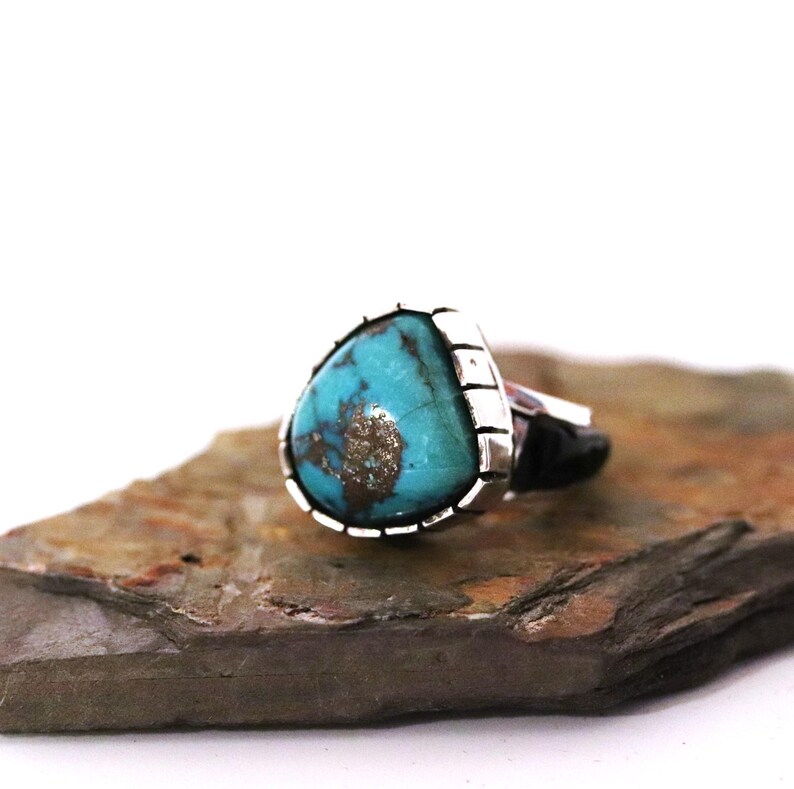 Large and Beautiful Natural Red Mountain Turquoise and Mexican Black Coral Ring - Etsy