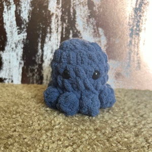 Emotional Support Octopus, Small Crochet Octopus, Stress Relief Desk ...