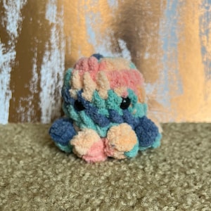 Emotional Support Octopus, Small Crochet Octopus, Stress Relief Desk ...