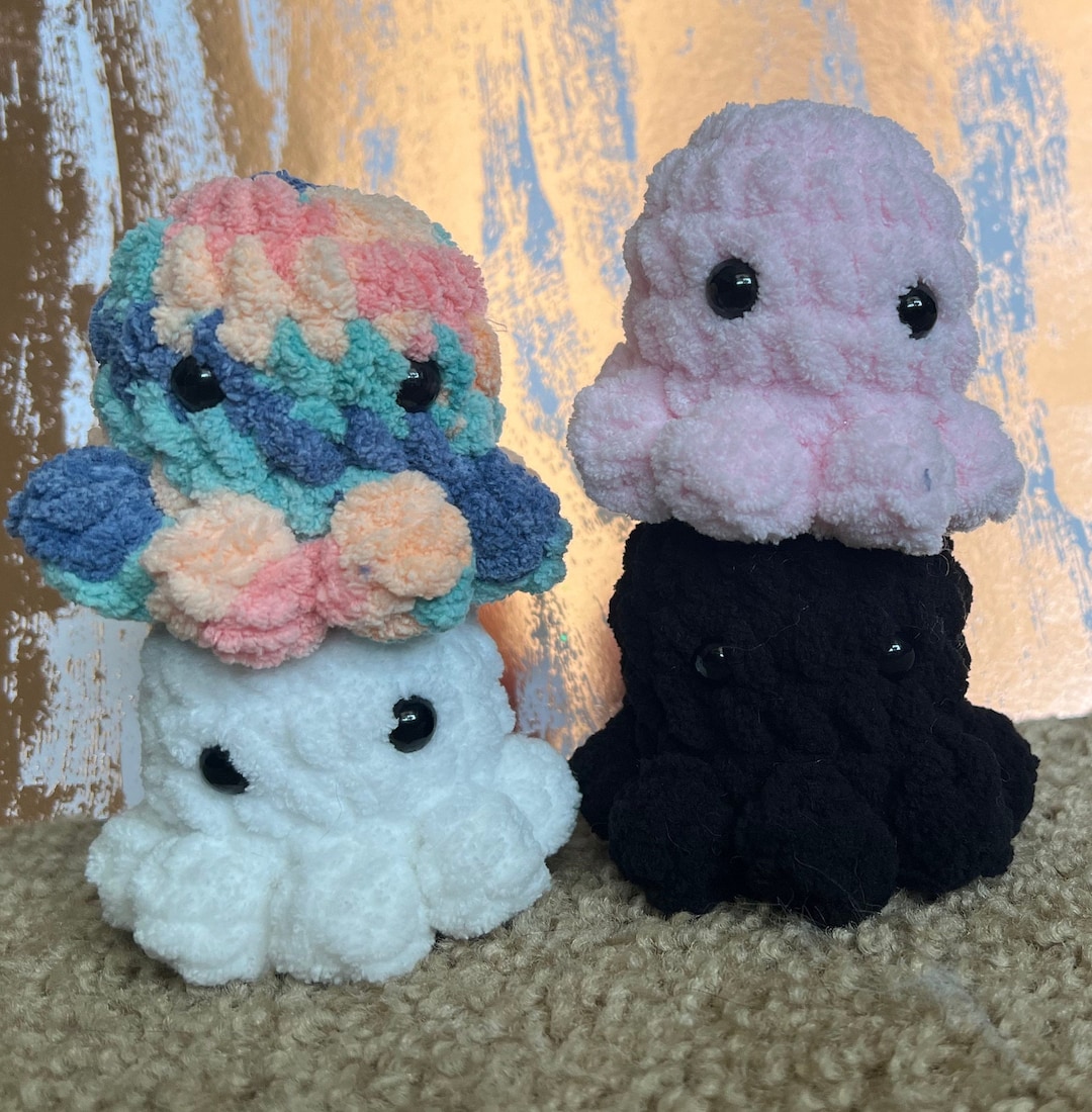 Emotional Support Octopus, Small Crochet Octopus, Stress Relief Desk ...