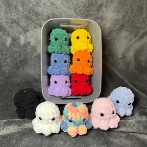 Emotional Support Octopus, Small Crochet Octopus, Stress Relief Desk ...