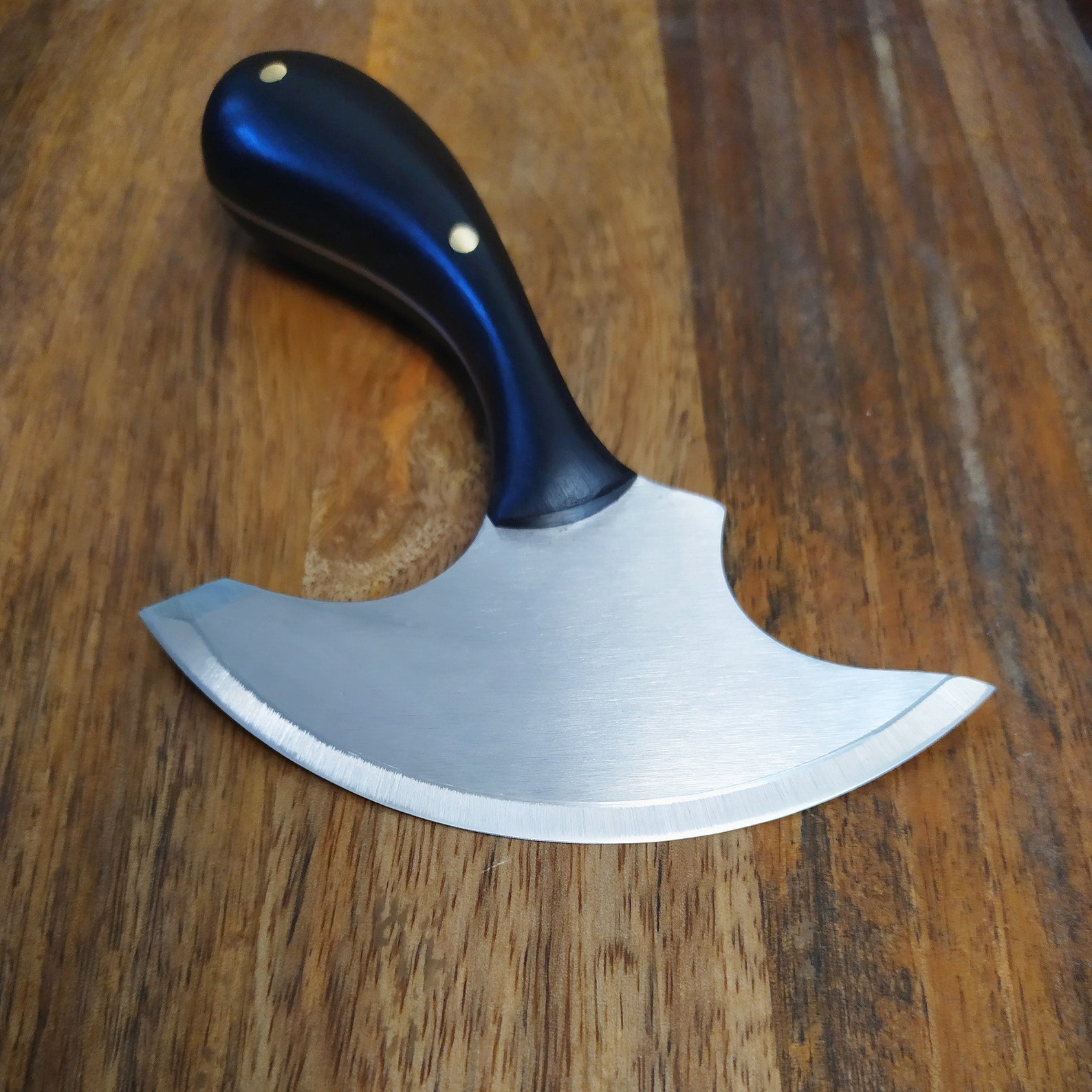 Custom round knife/axe knife for leather | Etsy