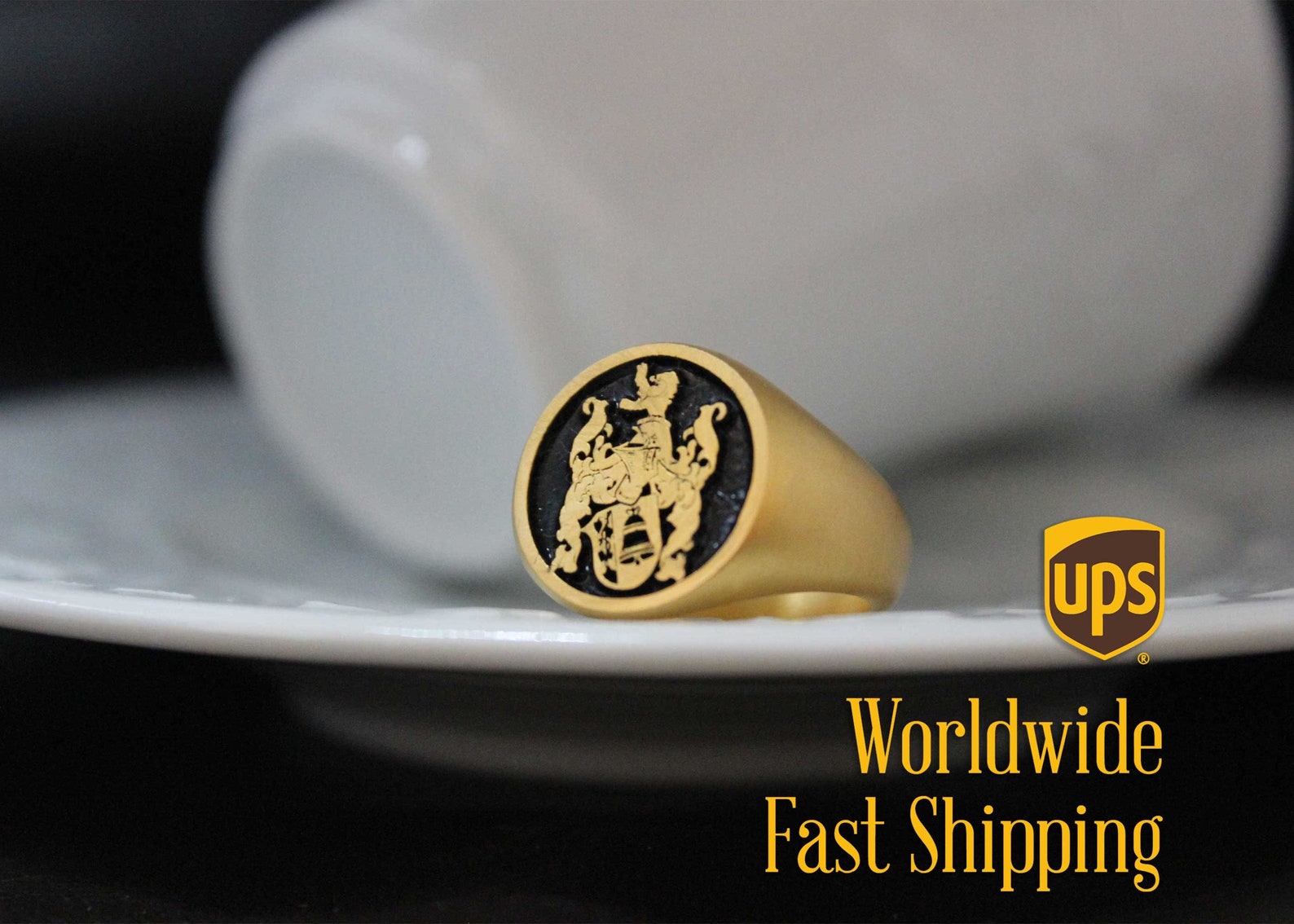 Gold Custom Engraved Traditional Family Crest Ring - Etsy