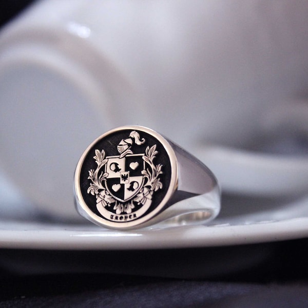 Mens Gold Insignia Ring - Etsy