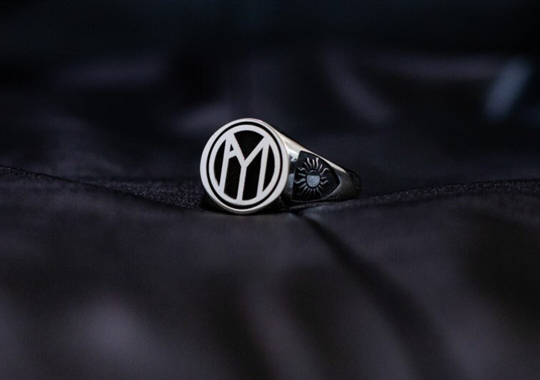 Custom Engraved Logo Ring, Personalized Family Crest Signet Ring With ...