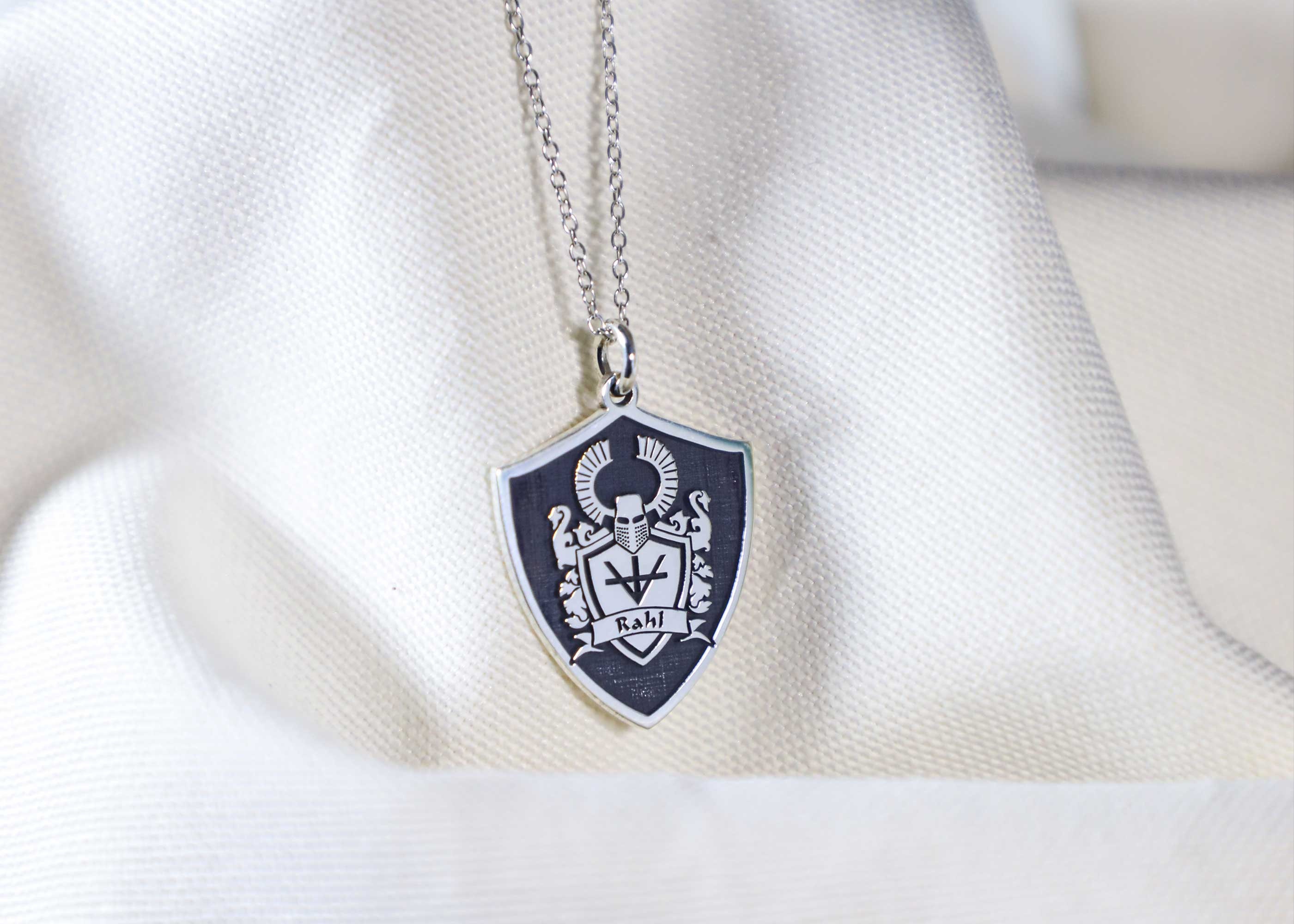 Personalized Family Crest Necklace Custom Made Coat of Arm - Etsy