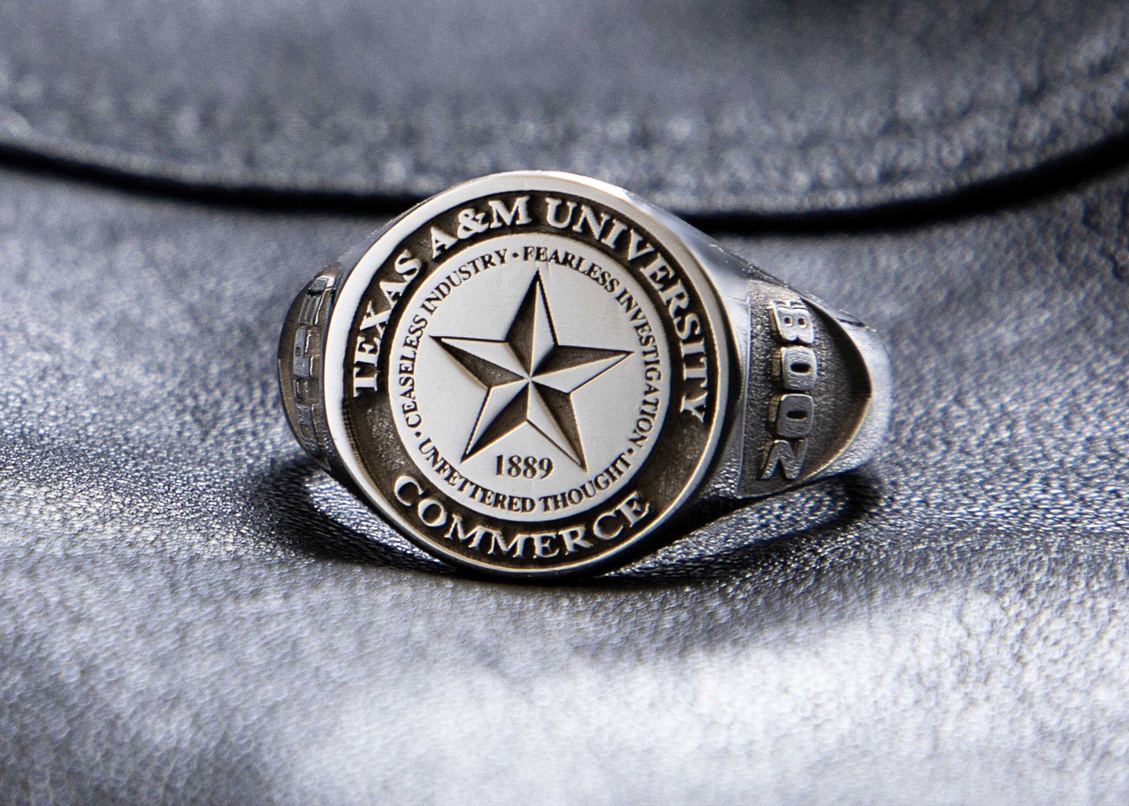 Custom Engraved College Graduation Ring Personalized Class - Etsy