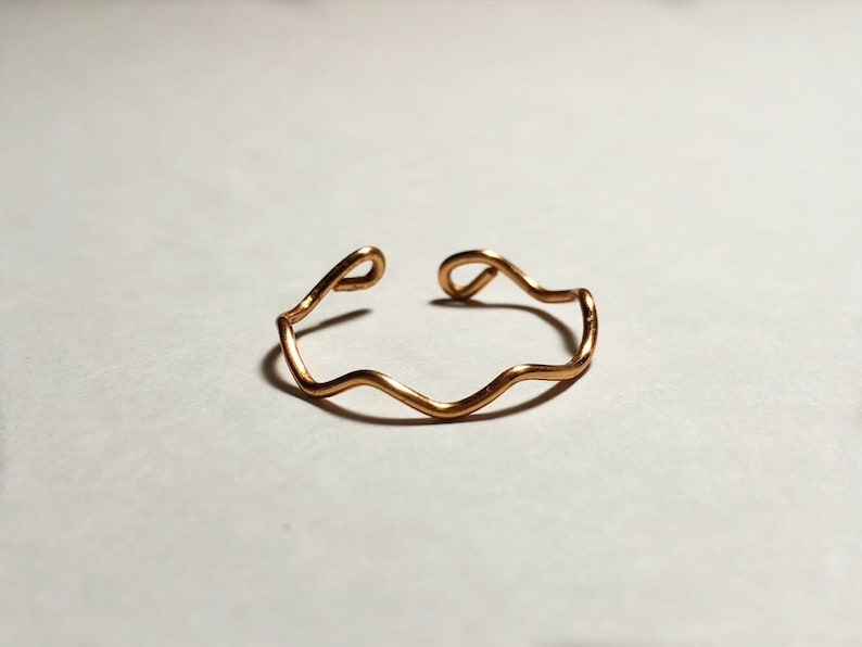 Wavy Adjustable Wire Ring - Etsy