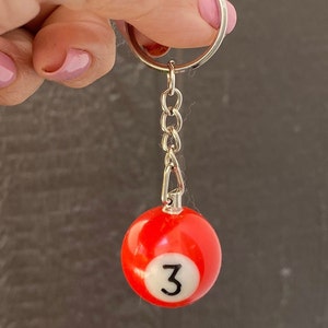 Pool Ball Keychain/ 8 Ball Keychain/ Vintage 8ball/ Billiards - Etsy UK